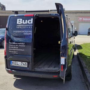 Zils Ford Transit Custom 2018 Klaipėda, ar dzinēja tilpumu 2.00 L un nobraukumu 321 tūkst. km par 5900 €, foto 3 vietnē AUTOMOTO.COM.LV