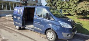 Zils Ford Transit Custom 2018 Klaipėda, ar dzinēja tilpumu 2.00 L un nobraukumu 321 tūkst. km par 5900 €, foto 4 vietnē AUTOMOTO.COM.LV