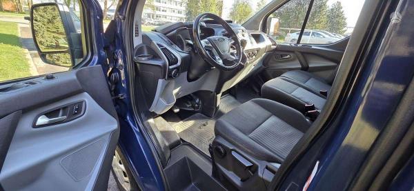 Blue Ford Transit Custom 2018 in Klaipeda, with an engine capacity of 2.00 L and mileage of 321 thousand km for 5900 €, photo 7 on AUTOMOTO.COM.LV