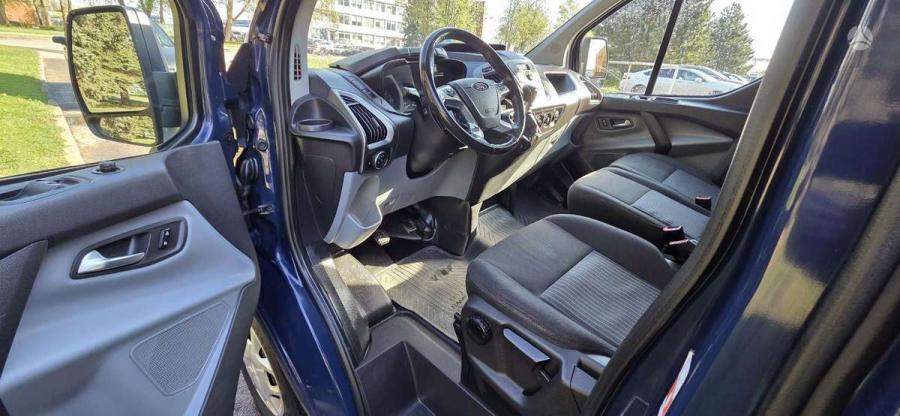 Zils Ford Transit Custom 2018 Klaipėda, ar dzinēja tilpumu 2.00 L un nobraukumu 321 tūkst. km par 5900 €, foto 7 vietnē AUTOMOTO.COM.LV