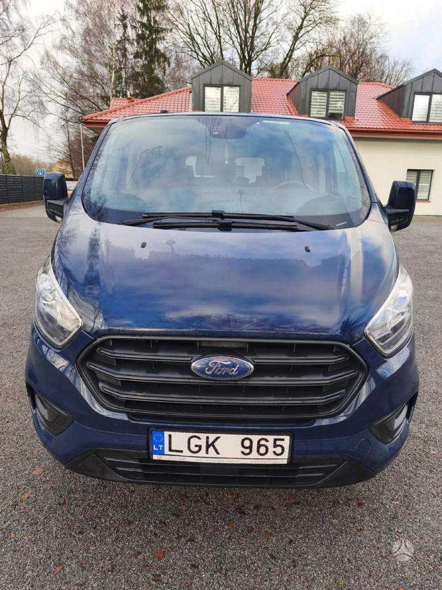 Blue Ford Transit Custom 2019 in Vilnius, with an engine capacity of 2.00 L and mileage of 217 thousand km for 14750 €, photo 5 on AUTOMOTO.COM.LV