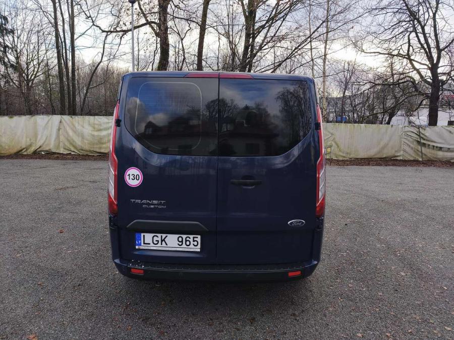 Blue Ford Transit Custom 2019 in Vilnius, with an engine capacity of 2.00 L and mileage of 217 thousand km for 14750 €, photo 6 on AUTOMOTO.COM.LV