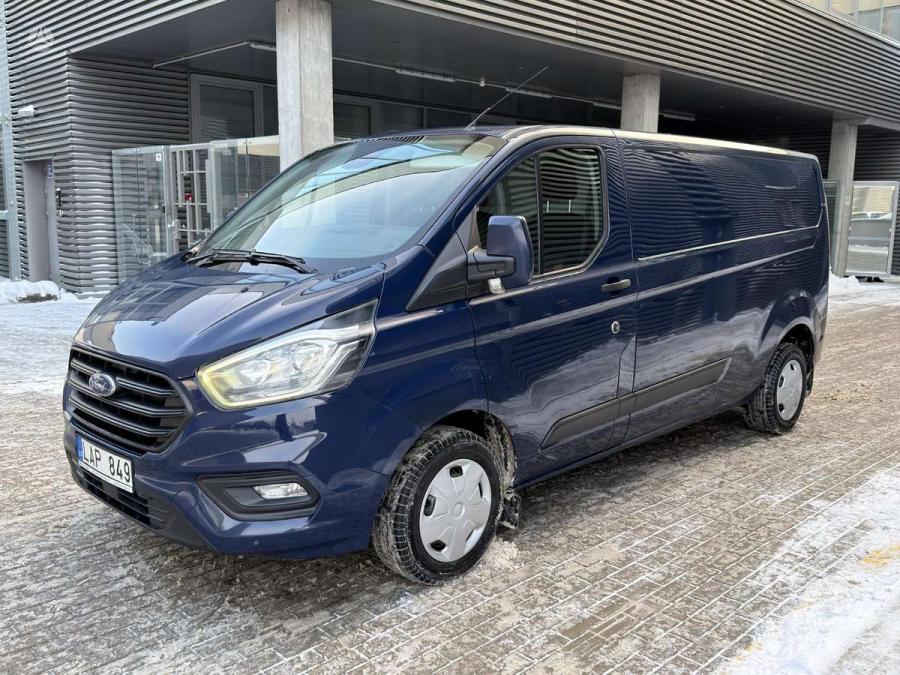 Zils Ford Transit Custom 2019 Viļņa, ar dzinēja tilpumu 2.00 L un nobraukumu 238 tūkst. km par 9400 €, foto 3 vietnē AUTOMOTO.COM.LV