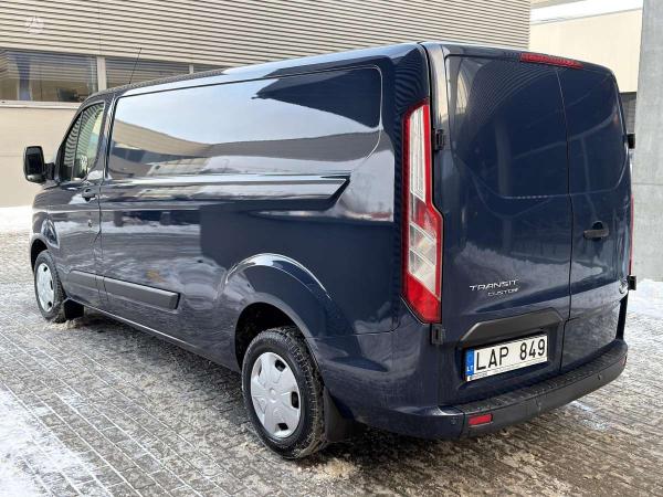 Blue Ford Transit Custom 2019 in Vilnius, with an engine capacity of 2.00 L and mileage of 238 thousand km for 9400 €, photo 5 on AUTOMOTO.COM.LV