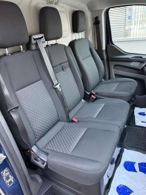 Zils Ford Transit Custom 2019 Viļņa, ar dzinēja tilpumu 2.00 L un nobraukumu 238 tūkst. km par 9400 €, foto 20 vietnē AUTOMOTO.COM.LV