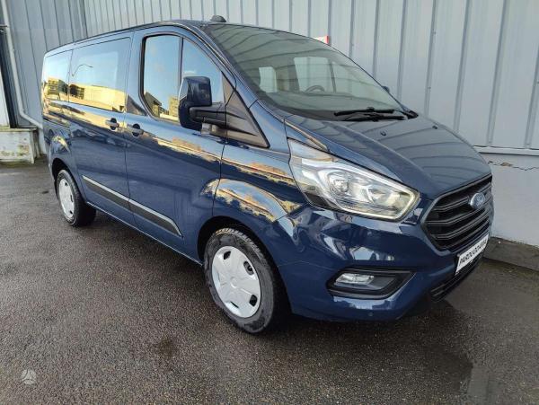 Blue Ford Transit Custom 2020 in Vilnius, with an engine capacity of 2.00 L and mileage of 58 thousand km for 20400 €, photo 7 on AUTOMOTO.COM.LV