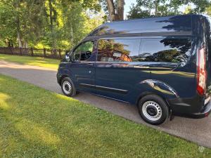 Blue Ford Transit Custom 2020 in Jurbarkas, with an engine capacity of 2.00 L and mileage of 119 thousand km for 14900 €, photo 7 on AUTOMOTO.COM.LV