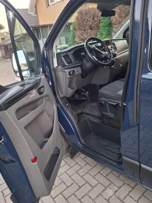 Blue Ford Transit Custom 2020 in Jurbarkas, with an engine capacity of 2.00 L and mileage of 119 thousand km for 14900 €, photo 16 on AUTOMOTO.COM.LV