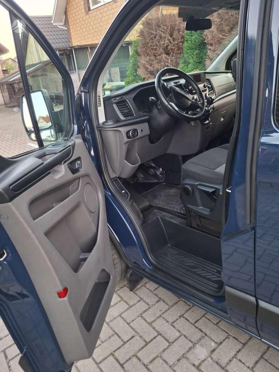 Blue Ford Transit Custom 2020 in Jurbarkas, with an engine capacity of 2.00 L and mileage of 119 thousand km for 14900 €, photo 16 on AUTOMOTO.COM.LV