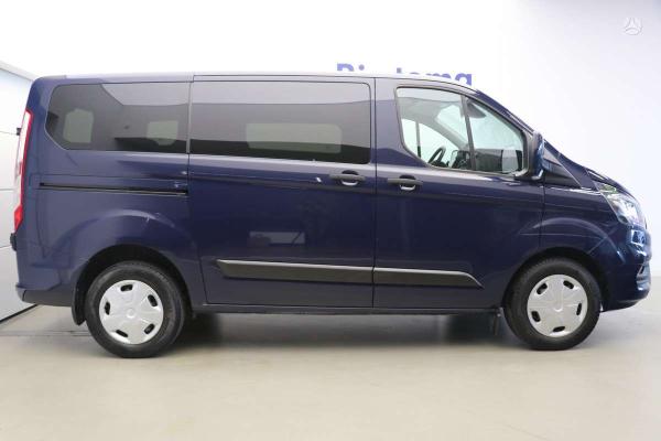 Blue Ford Transit Custom 2021 in Vilnius, with an engine capacity of 2.00 L and mileage of 154 thousand km for 20490 €, photo 4 on AUTOMOTO.COM.LV