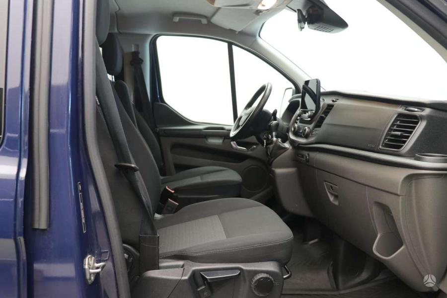 Blue Ford Transit Custom 2021 in Vilnius, with an engine capacity of 2.00 L and mileage of 154 thousand km for 19790 €, photo 10 on AUTOMOTO.COM.LV