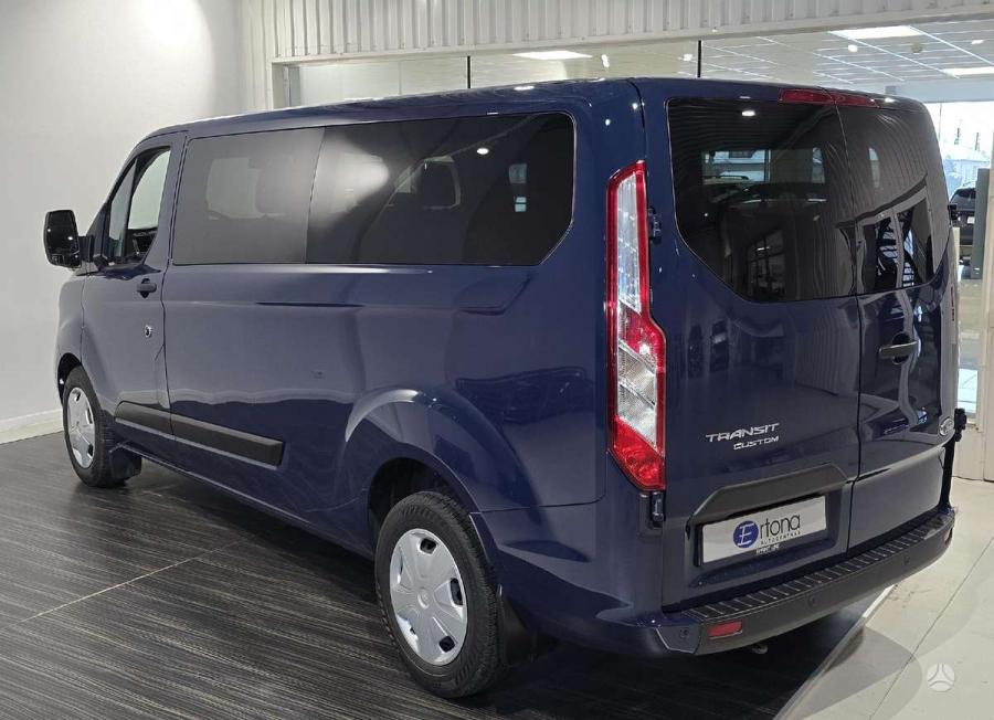 Blue Ford Transit Custom 2023 in Siauliai, with an engine capacity of 2.00 L and mileage of 67 thousand km for 25000 €, photo 4 on AUTOMOTO.COM.LV