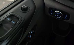 Zils Ford Transit Custom 2023 Šauļi, ar dzinēja tilpumu 2.00 L un nobraukumu 94 tūkst. km par 22990 €, foto 16 vietnē AUTOMOTO.COM.LV