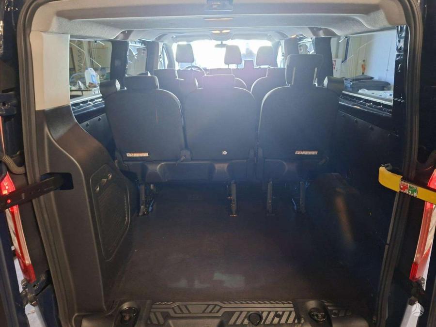 Blue Ford Transit Custom 2023 in Klaipeda, with an engine capacity of 2.00 L and mileage of 102 thousand km for 21780 €, photo 11 on AUTOMOTO.COM.LV