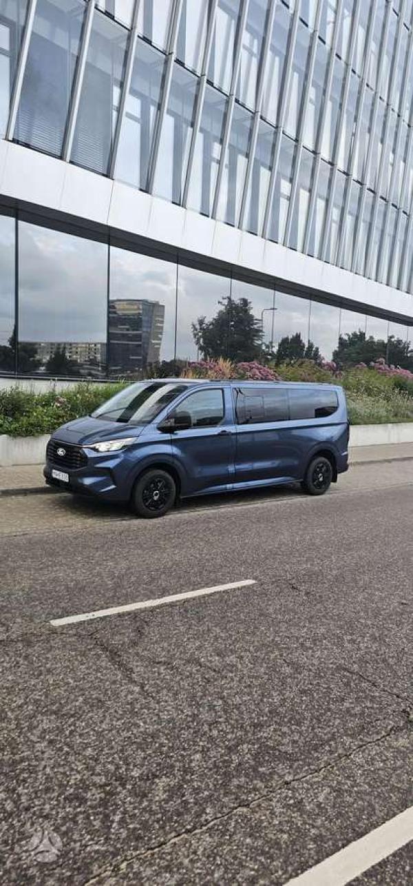 Zils Ford Transit Custom 2025 Viļņa, ar dzinēja tilpumu 2.00 L un nobraukumu 13 tūkst. km par 40475 €, foto 7 vietnē AUTOMOTO.COM.LV