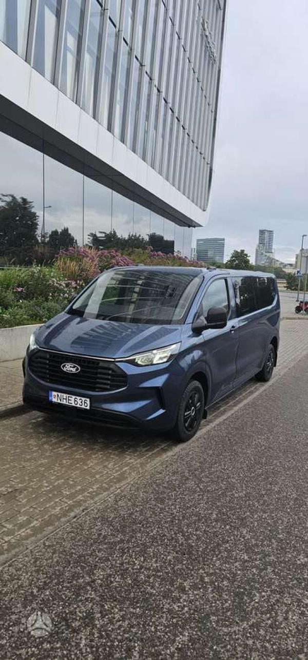 Zils Ford Transit Custom 2025 Viļņa, ar dzinēja tilpumu 2.00 L un nobraukumu 13 tūkst. km par 40475 €, foto 8 vietnē AUTOMOTO.COM.LV