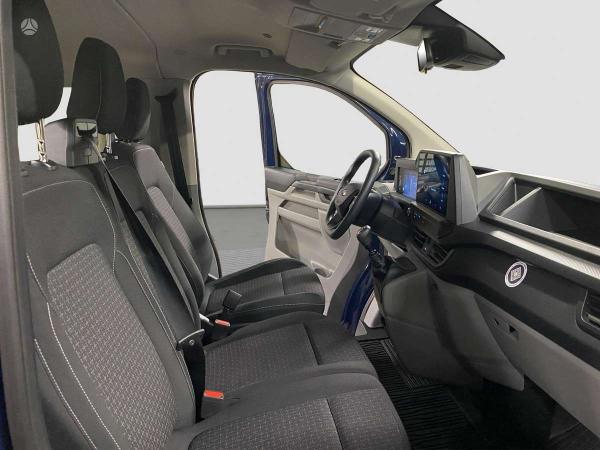 Zils Ford Transit Custom 2025 Klaipėda, ar dzinēja tilpumu 2.00 L un nobraukumu 49 tūkst. km par 31702 €, foto 9 vietnē AUTOMOTO.COM.LV