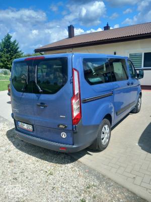 Blue Ford Transit Custom 2014 in Trakai, with an engine capacity of 2.20 L and mileage of 48 thousand km for 15000 €, photo 3 on AUTOMOTO.COM.LV