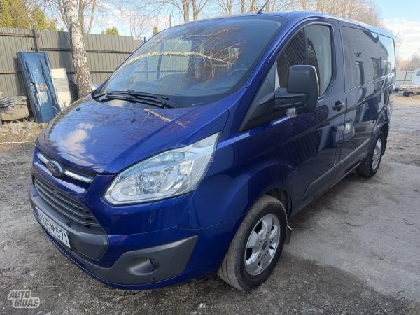 Blue Ford Transit Custom 2015 in Plunge, with an engine capacity of 2.20 L and mileage of 167 thousand km for 9800 €, photo 3 on AUTOMOTO.COM.LV