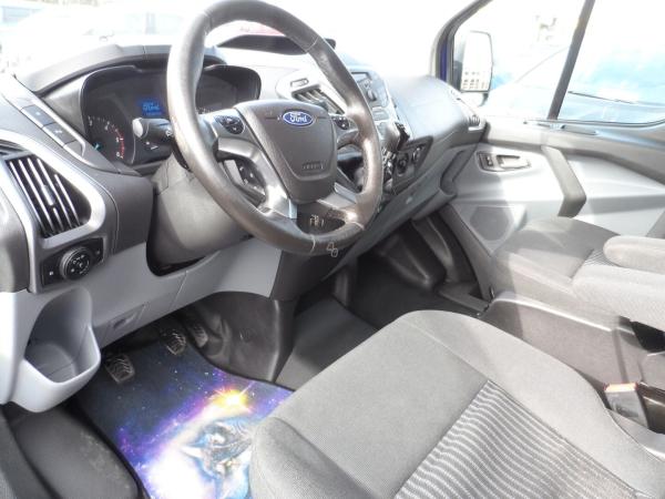 Zils Ford Transit Custom 2017 Klaipėda, ar dzinēja tilpumu 2.00 L un nobraukumu 186 tūkst. km par 12900 €, foto 9 vietnē AUTOMOTO.COM.LV