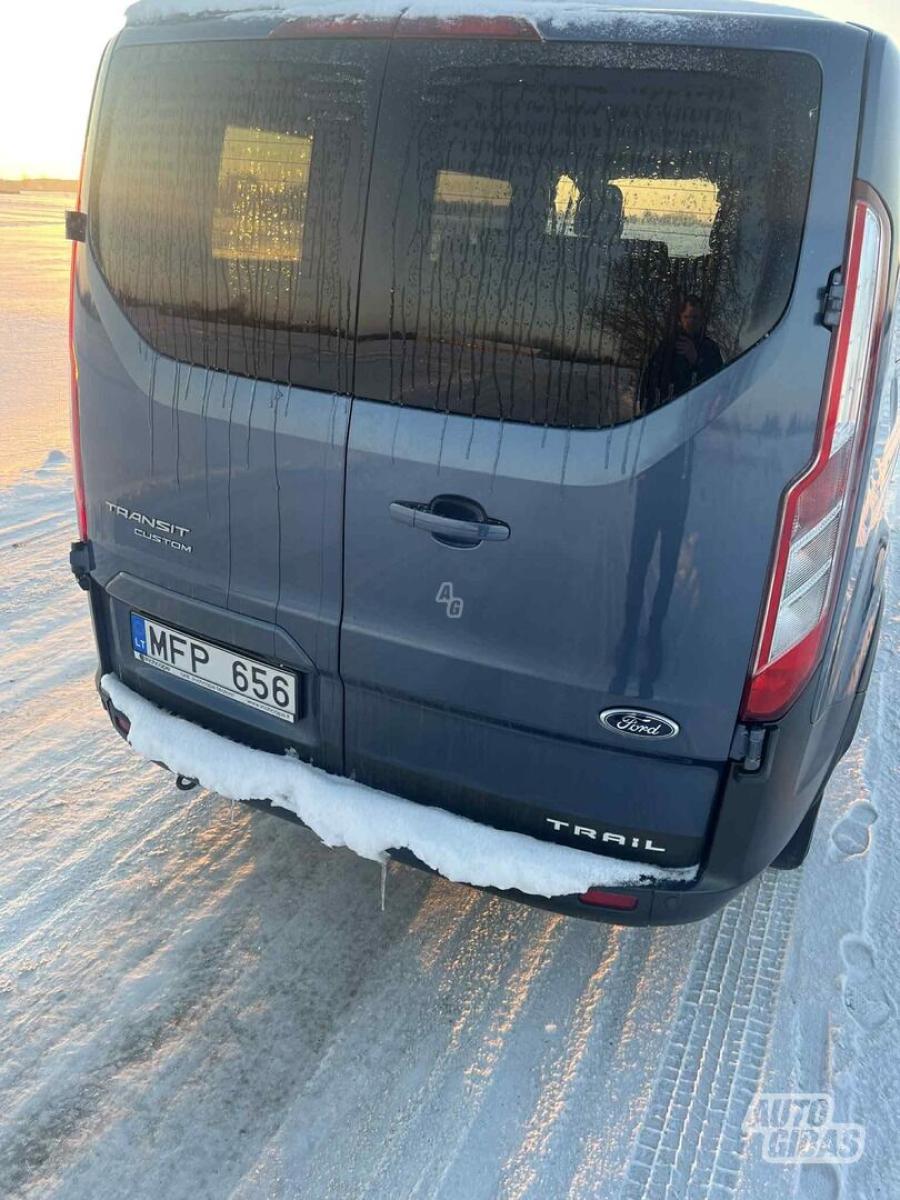 Zils Ford Transit Custom 2022 Pasvalys, ar dzinēja tilpumu 2.00 L un nobraukumu 124 tūkst. km par 27000 €, foto 5 vietnē AUTOMOTO.COM.LV