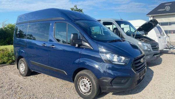 Zils Ford Transit Custom 2020 Prienai, ar dzinēja tilpumu 0.20 L un nobraukumu 165 tūkst. km par 12250 €, foto 3 vietnē AUTOMOTO.COM.LV