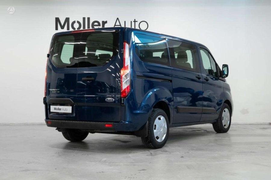 Blue Ford Transit Custom 2021 in Vilnius, with an engine capacity of 2.00 L and mileage of 107 thousand km for 22500 €, photo 3 on AUTOMOTO.COM.LV
