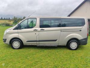 Brown Ford Transit Custom 2014 in Panevezys, with an engine capacity of 2.20 L and mileage of 402 thousand km for 10999 €, photo 6 on AUTOMOTO.COM.LV