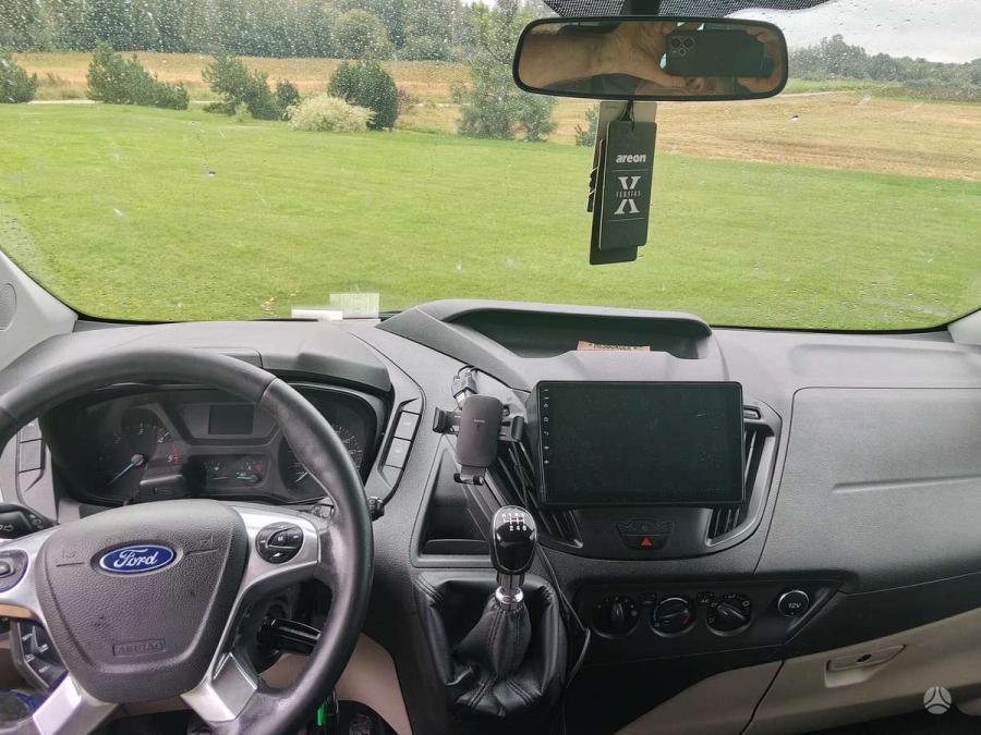 Brown Ford Transit Custom 2014 in Panevezys, with an engine capacity of 2.20 L and mileage of 402 thousand km for 10999 €, photo 10 on AUTOMOTO.COM.LV
