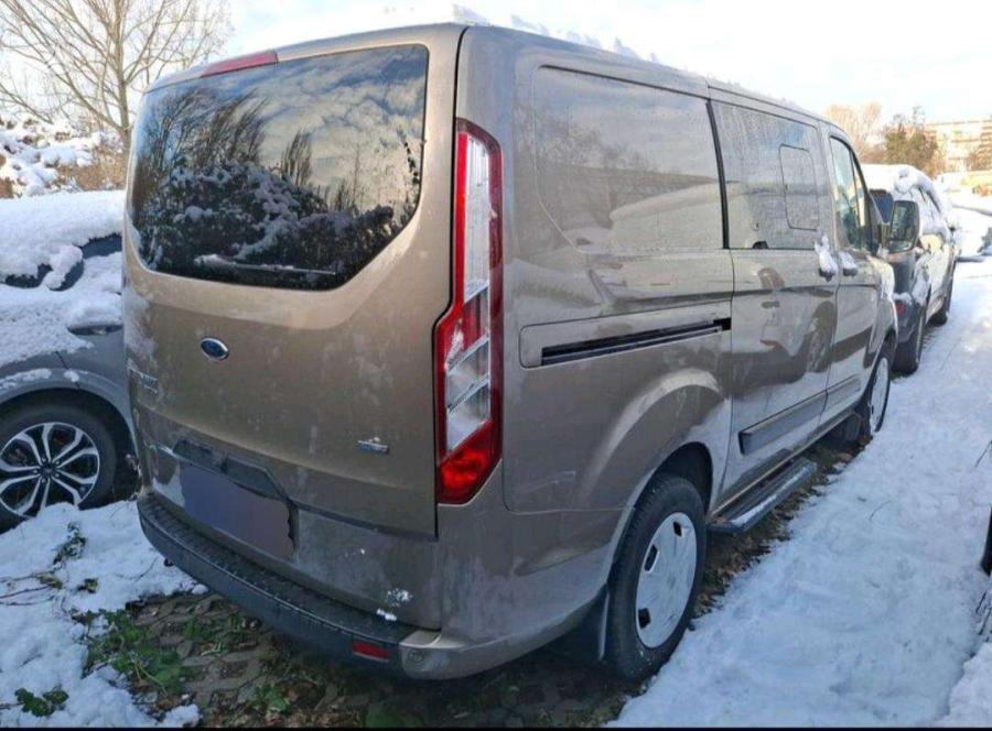 Brūns Ford Transit Custom 2018 Marijampole, ar dzinēja tilpumu 1.99 L un nobraukumu 273 tūkst. km par 11300 €, foto 3 vietnē AUTOMOTO.COM.LV
