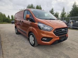 Brown Ford Transit Custom 2019 in Pakruojis, with an engine capacity of 2.00 L and mileage of 211 thousand km for 9500 €, photo 3 on AUTOMOTO.COM.LV