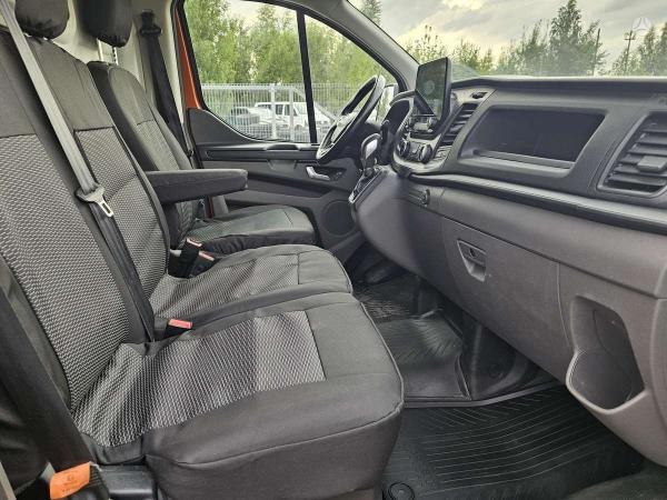 Brūns Ford Transit Custom 2019 Pakruojis, ar dzinēja tilpumu 2.00 L un nobraukumu 211 tūkst. km par 9500 €, foto 7 vietnē AUTOMOTO.COM.LV