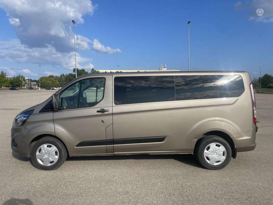 Brūns Ford Transit Custom 2022 Kauņa, ar dzinēja tilpumu 2.00 L un nobraukumu 319 tūkst. km par 15900 €, foto 1 vietnē AUTOMOTO.COM.LV