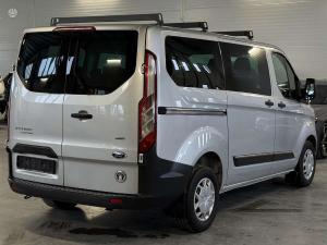 Grey Ford Transit Custom 2013 in Marijampole, with an engine capacity of 2.20 L and mileage of 186 thousand km for 11500 €, photo 7 on AUTOMOTO.COM.LV