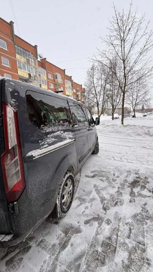 Pelēks Ford Transit Custom 2013 Mažeikiai, ar dzinēja tilpumu 2.20 L un nobraukumu 325 tūkst. km par 7700 €, foto 5 vietnē AUTOMOTO.COM.LV
