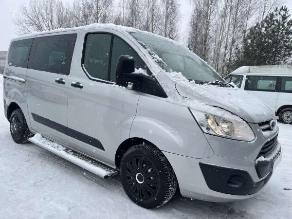 Grey Ford Transit Custom 2014 in Taurage, with an engine capacity of 2.20 L and mileage of 271 thousand km for 10500 €, photo 3 on AUTOMOTO.COM.LV