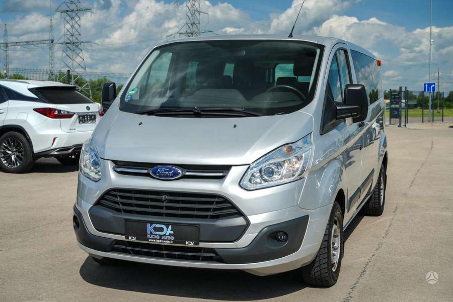 Pelēks Ford Transit Custom 2014 Marijampole, ar dzinēja tilpumu 2.20 L un nobraukumu 274 tūkst. km par 10950 €, foto 5 vietnē AUTOMOTO.COM.LV