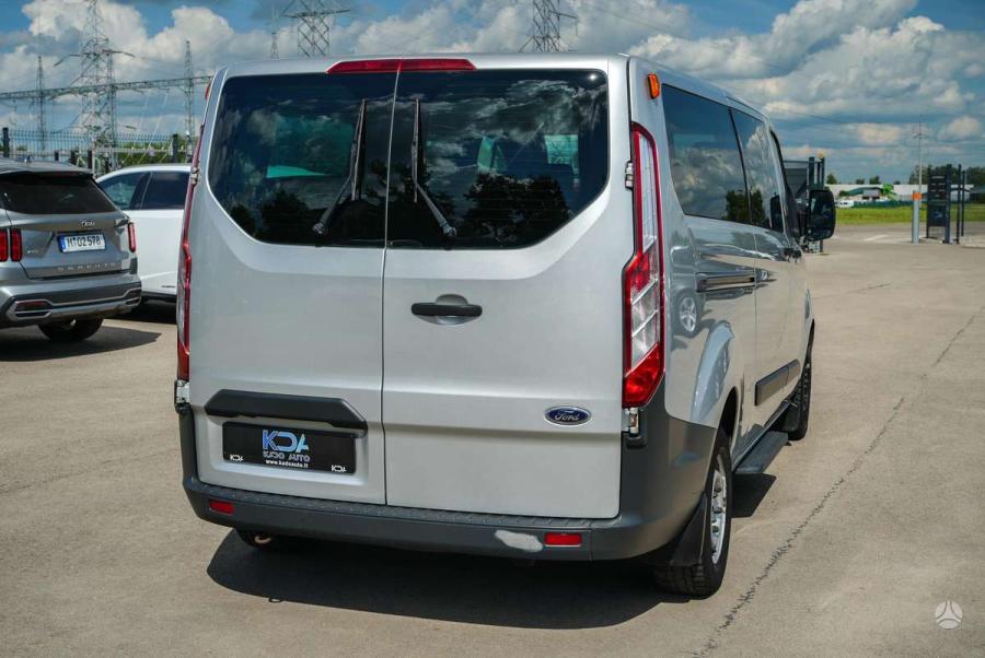 Pelēks Ford Transit Custom 2014 Marijampole, ar dzinēja tilpumu 2.20 L un nobraukumu 274 tūkst. km par 10950 €, foto 11 vietnē AUTOMOTO.COM.LV