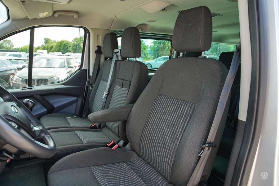 Pelēks Ford Transit Custom 2014 Marijampole, ar dzinēja tilpumu 2.20 L un nobraukumu 274 tūkst. km par 10950 €, foto 25 vietnē AUTOMOTO.COM.LV