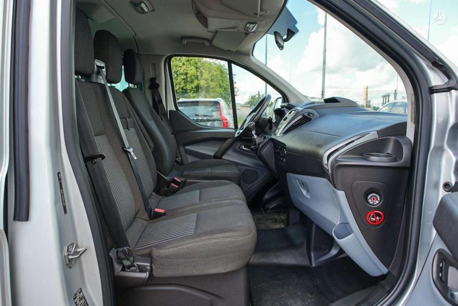 Pelēks Ford Transit Custom 2014 Marijampole, ar dzinēja tilpumu 2.20 L un nobraukumu 274 tūkst. km par 10950 €, foto 30 vietnē AUTOMOTO.COM.LV