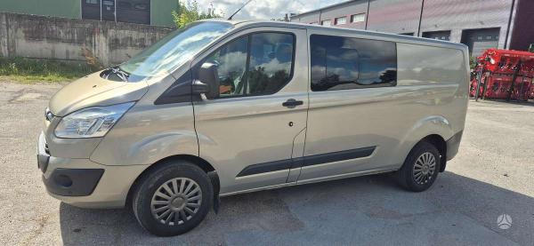 Pelēks Ford Transit Custom 2014 Raseiniai, ar dzinēja tilpumu 2.20 L un nobraukumu 215 tūkst. km par 8000 €, foto 3 vietnē AUTOMOTO.COM.LV