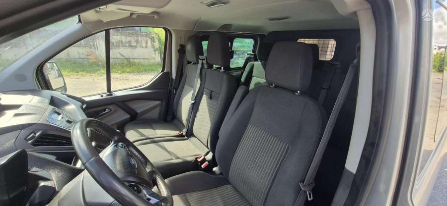 Pelēks Ford Transit Custom 2014 Raseiniai, ar dzinēja tilpumu 2.20 L un nobraukumu 215 tūkst. km par 8000 €, foto 11 vietnē AUTOMOTO.COM.LV