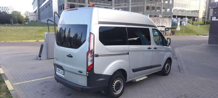 Pelēks Ford Transit Custom 2014 Viļņa, ar dzinēja tilpumu 2.20 L un nobraukumu 175 tūkst. km par 8299 €, foto 3 vietnē AUTOMOTO.COM.LV