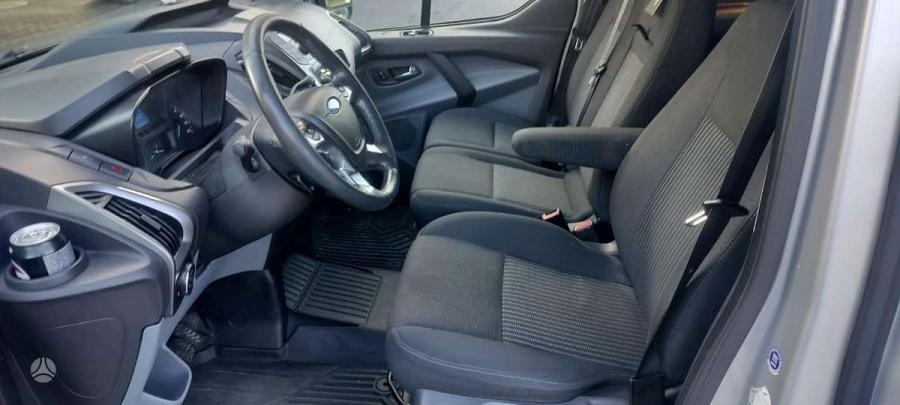 Pelēks Ford Transit Custom 2014 Viļņa, ar dzinēja tilpumu 2.20 L un nobraukumu 175 tūkst. km par 8299 €, foto 6 vietnē AUTOMOTO.COM.LV