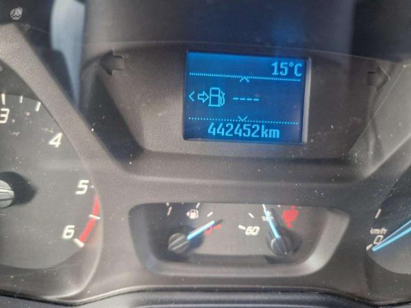 Grey Ford Transit Custom 2014 in Klaipeda, with an engine capacity of 0.00 L and mileage of 440 thousand km for 3700 €, photo 9 on AUTOMOTO.COM.LV