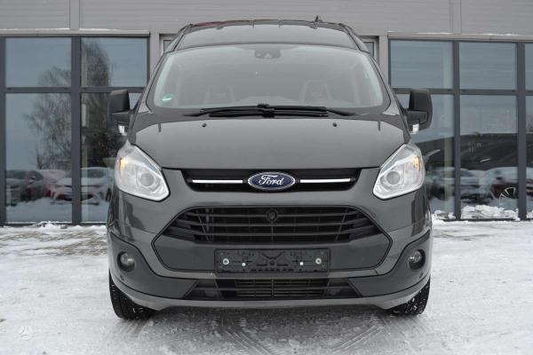 Grey Ford Transit Custom 2015 in Vilnius, with an engine capacity of 2.20 L and mileage of 213 thousand km for 12000 €, photo 3 on AUTOMOTO.COM.LV