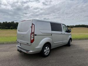 Grey Ford Transit Custom 2015 in Prienai, with an engine capacity of 2.20 L and mileage of 245 thousand km for 5350 €, photo 3 on AUTOMOTO.COM.LV