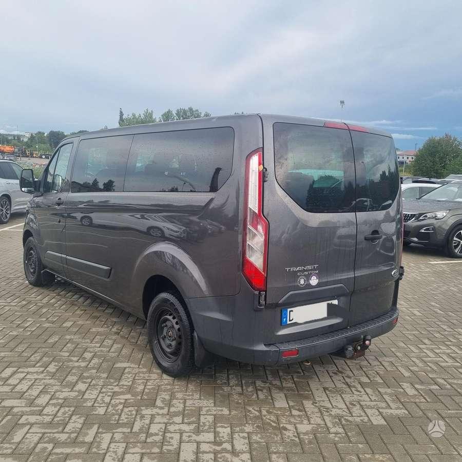 Pelēks Ford Transit Custom 2015 Tauragė, ar dzinēja tilpumu 2.20 L un nobraukumu 223 tūkst. km par 9600 €, foto 4 vietnē AUTOMOTO.COM.LV