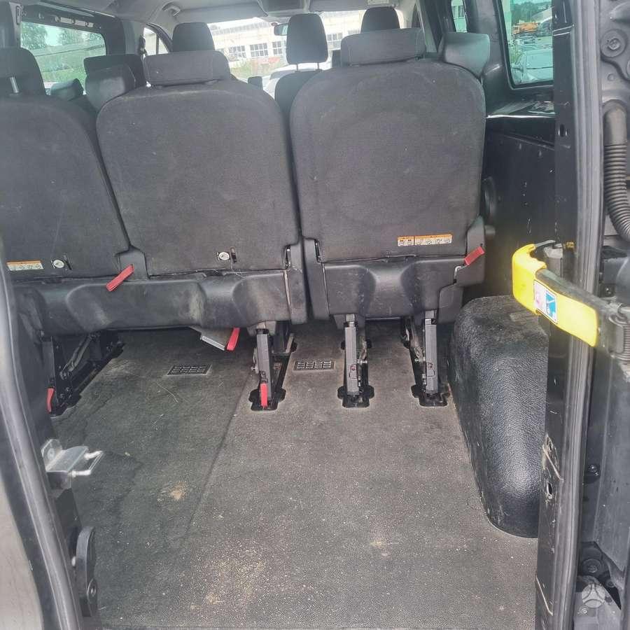 Pelēks Ford Transit Custom 2015 Tauragė, ar dzinēja tilpumu 2.20 L un nobraukumu 223 tūkst. km par 9600 €, foto 5 vietnē AUTOMOTO.COM.LV