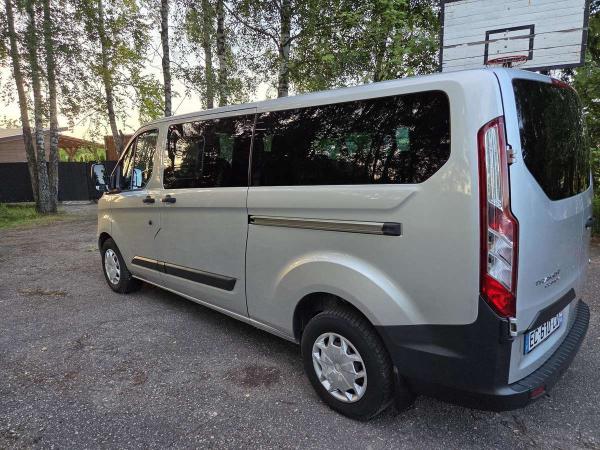 Pelēks Ford Transit Custom 2016 Panevēža, ar dzinēja tilpumu 2.20 L un nobraukumu 202 tūkst. km par 11650 €, foto 6 vietnē AUTOMOTO.COM.LV